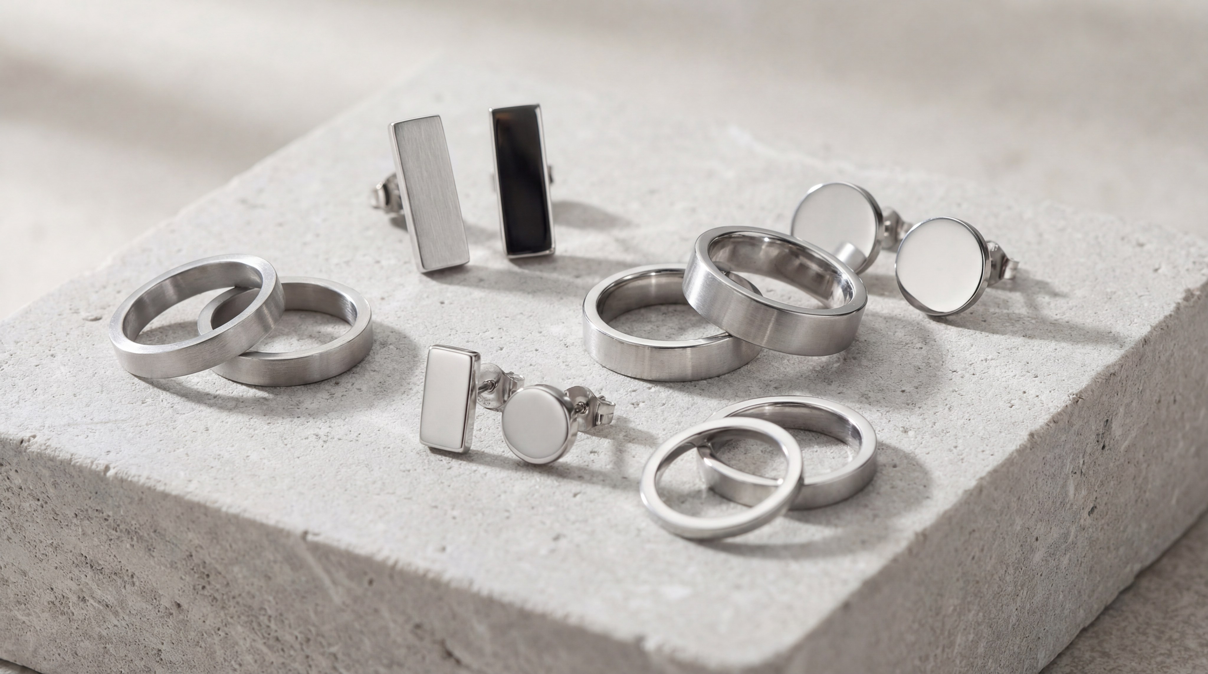 Stainless Steel Jewelry: 7 Stunning 2026 French Trends – DG Jewelry